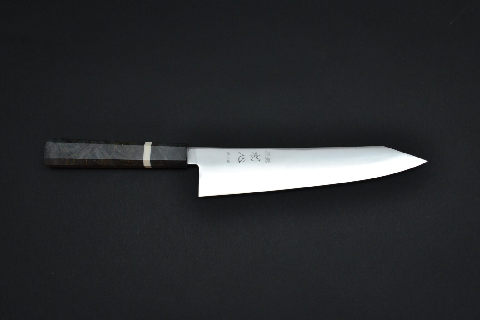 Hatsukokoro Hayabusa Ginsan Kiritsuke 210mm - The Sharp Cook