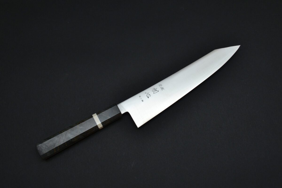 Hatsukokoro Hayabusa Ginsan Kiritsuke 210mm - The Sharp Cook